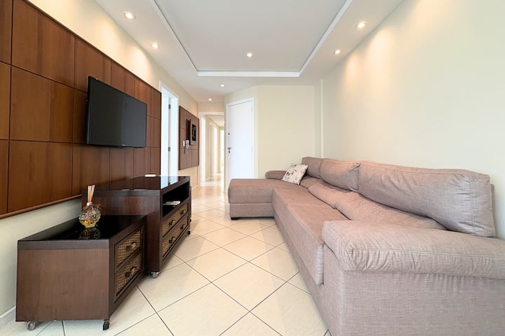 Apto 3 Quartos C/ Churrasq, Central, 5min Pé Praia - Balneário Camboriú