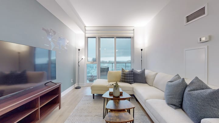 Bright & Airy Home In Richmond Hill - Vaughan