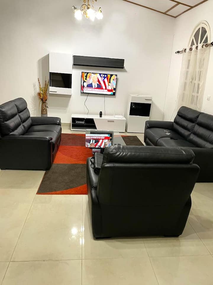Villa Cosy Meublée Et Climatisée Cocody Riviera - Côte d'Ivoire