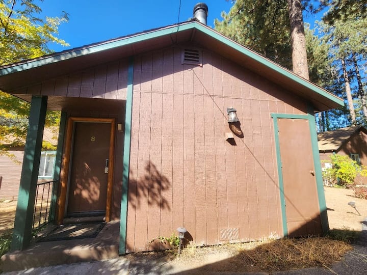 Tiny Cabin By The Lake Unit #8 - Big Bear Lake, CA