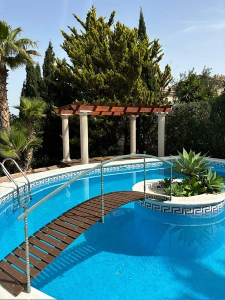 Sunny Family Villa - Mediterranean Style - El Campello