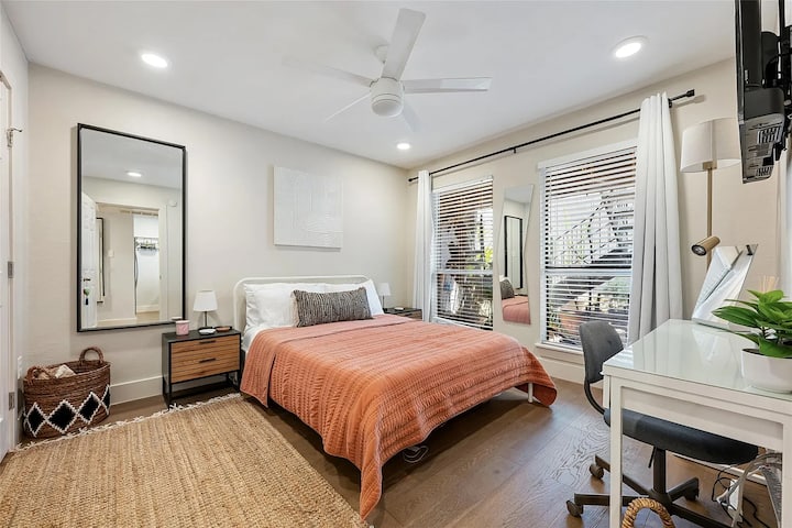 Keep Austin Cozy - Central Retreat - Allandale - Austin