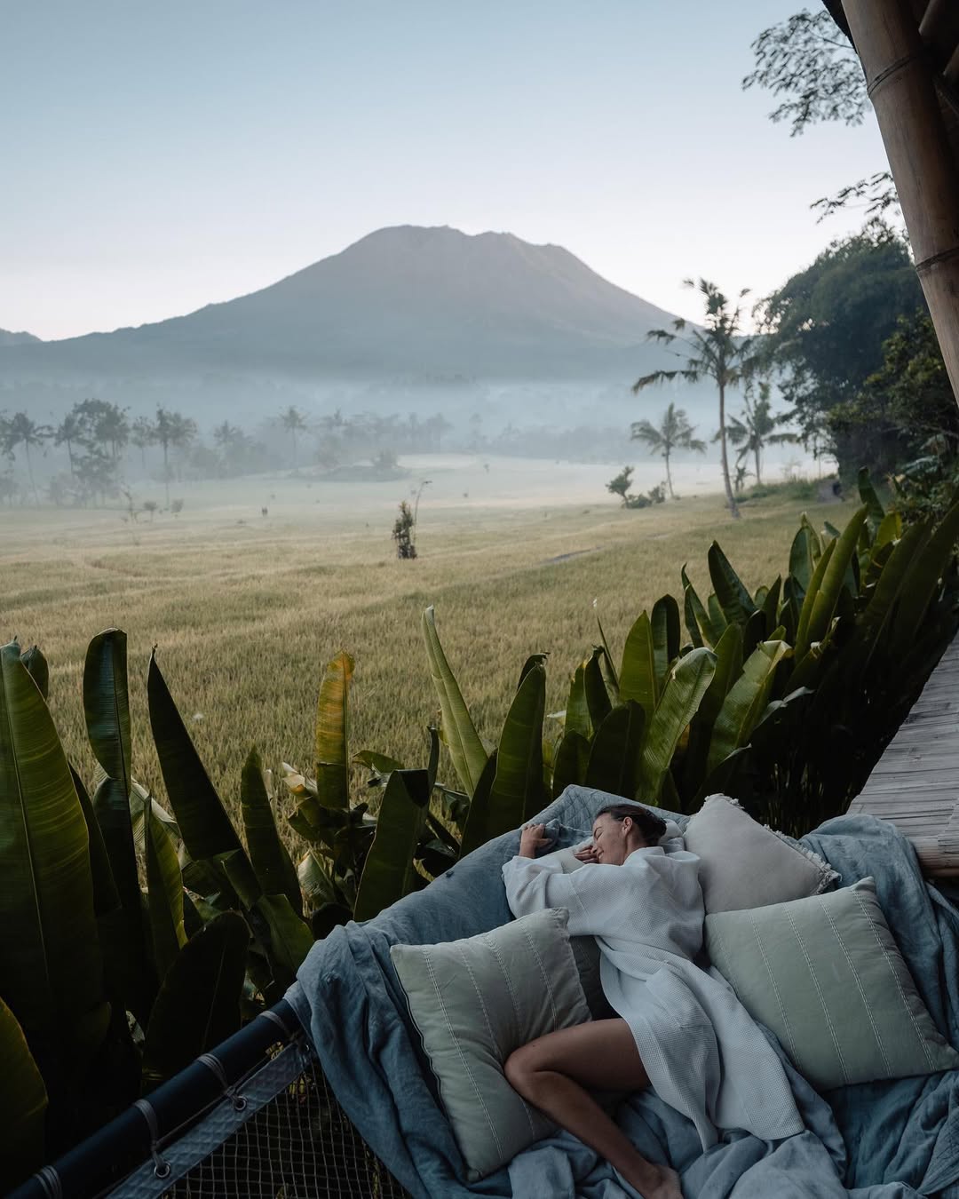 Jiva Bali - Nyan - Villa de luxe avec vue sur le volcan - Cabanes à ...