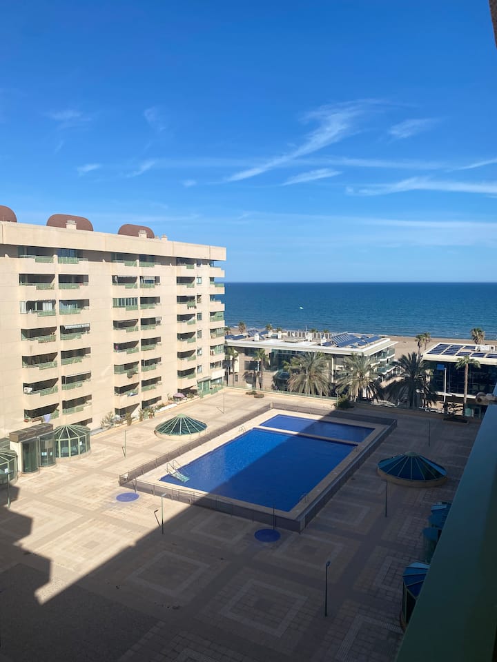 Apartamento Frente Al Mar En Playa Patacona - Valencia