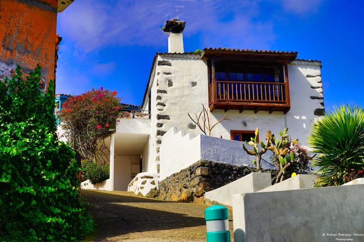 Natur Pur - Kanarisches Landhaus - La Palma