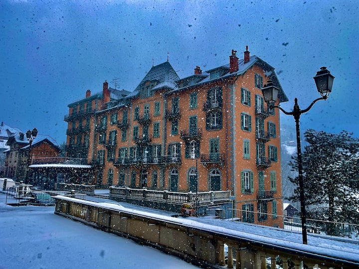 Spacious 3 Bedroom 2 Bath Apartment, Sunny Terrace - Saint-Gervais-les-Bains