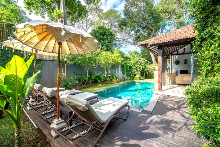 Tropical Canggu Villa, 3 Mins To Beach & Finns - Canggu