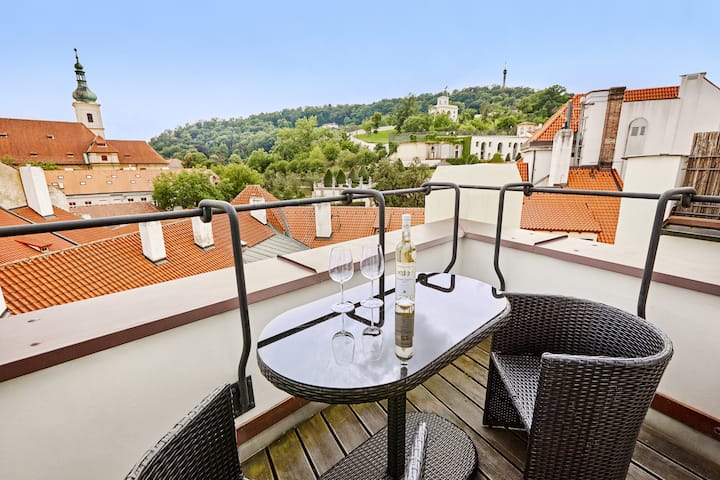Terrace Flat - Prague