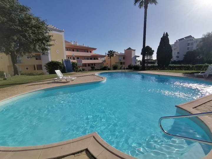 Albufeira Central Apartment 2 Rooms, Wifi, Pool - Albufeira