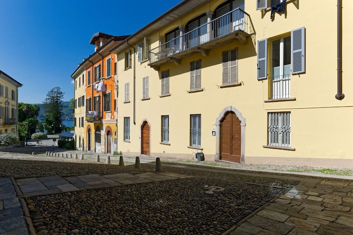 Loggia Innocenti Leonardo Central 2-room-flat - Verbania