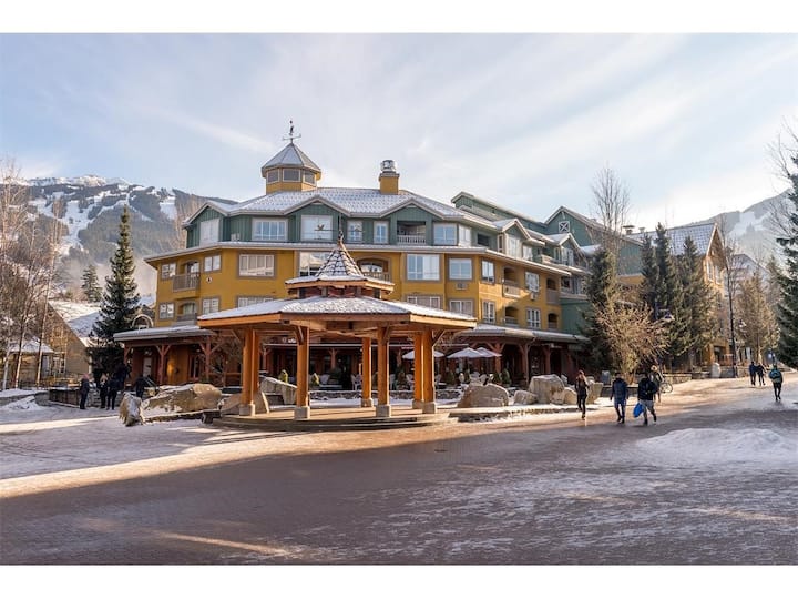 Two Bed Condo In The Heart Of Whistler Village - British Columbia