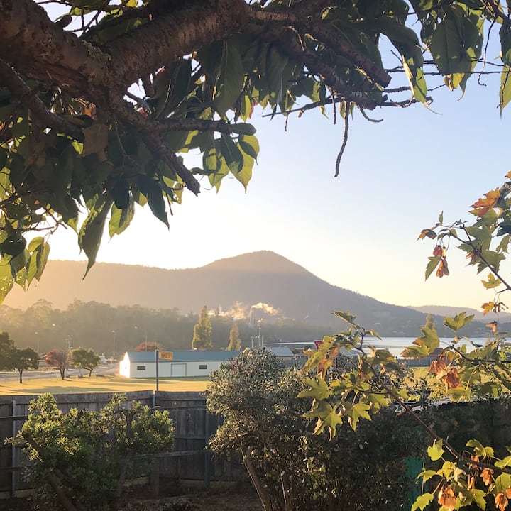 Martha’s House - Dog-friendly Cottage Nr Mona - Hobart