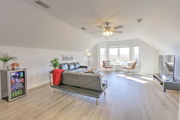 Spacious Apartment With Hidden Room - Asbury University, Wilmore
