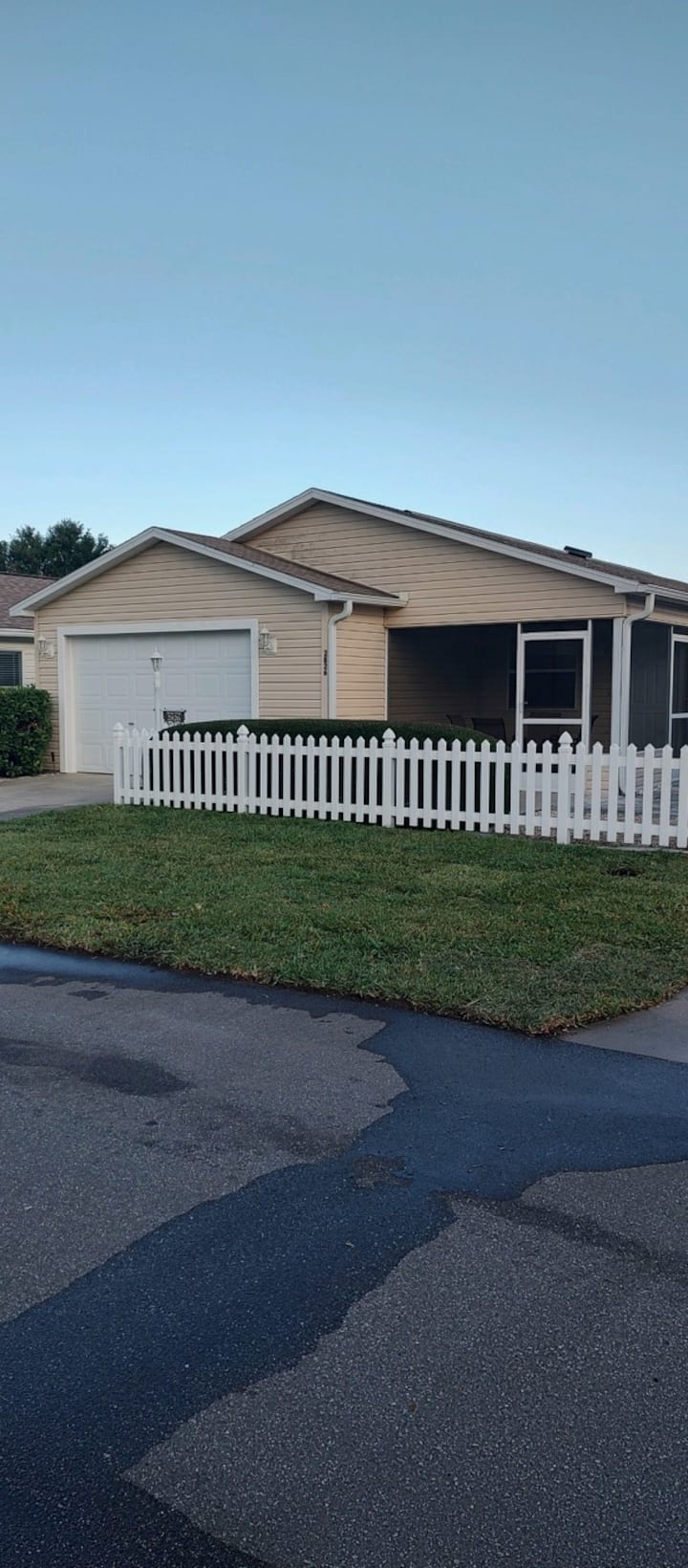 2 Bedroom Villa - The Villages, FL