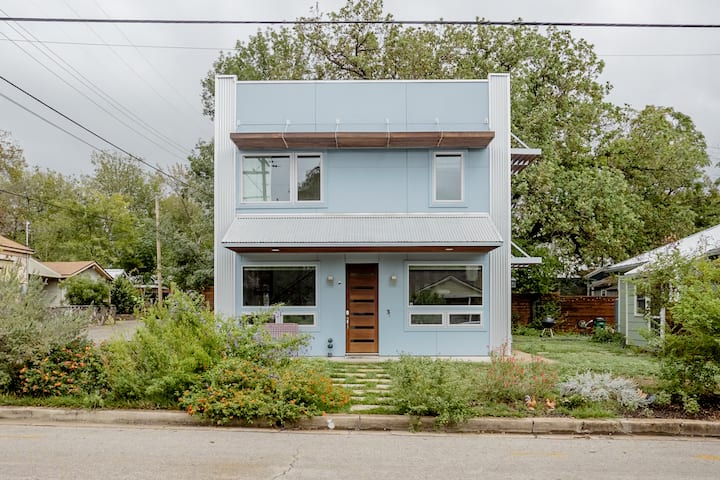 Spacious Home In Quiet, Walkable Neighborhood - Austin