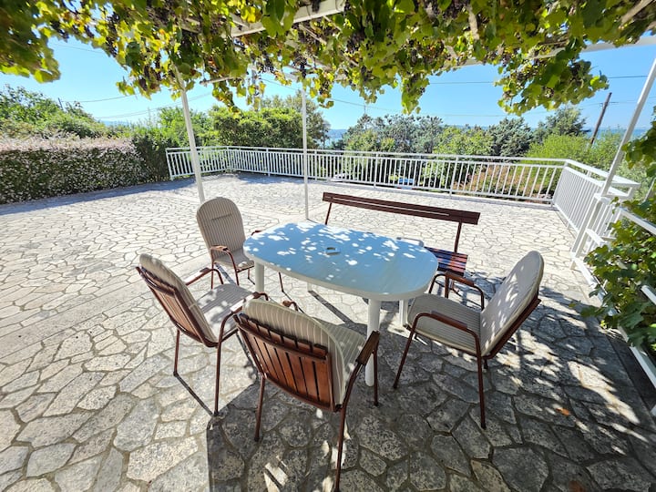 Boti Apartment For 4-5 Persons With Big Terrace - Dramalj