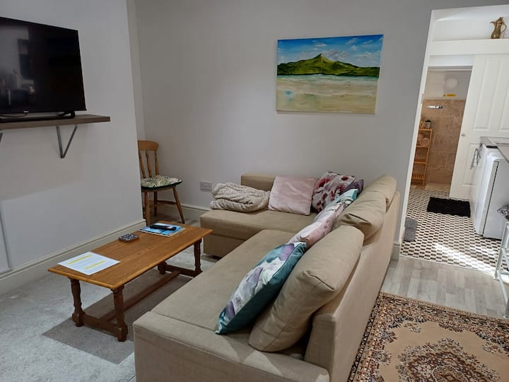 Self Contained Flat In Central Ryde Close To Beach - Isle of Wight