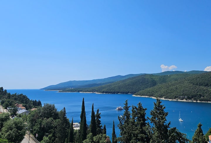 Perfect For Two, With A Beautiful Sea View. - Rabac