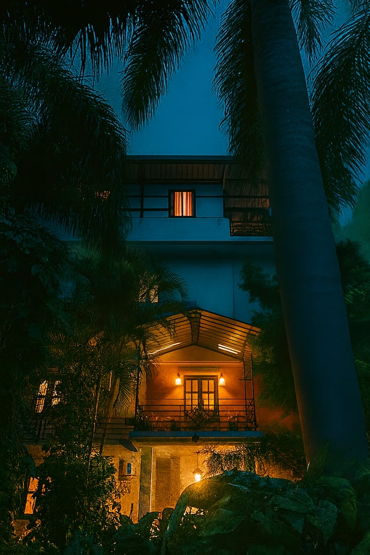 Adidev Homestay - Dehradun