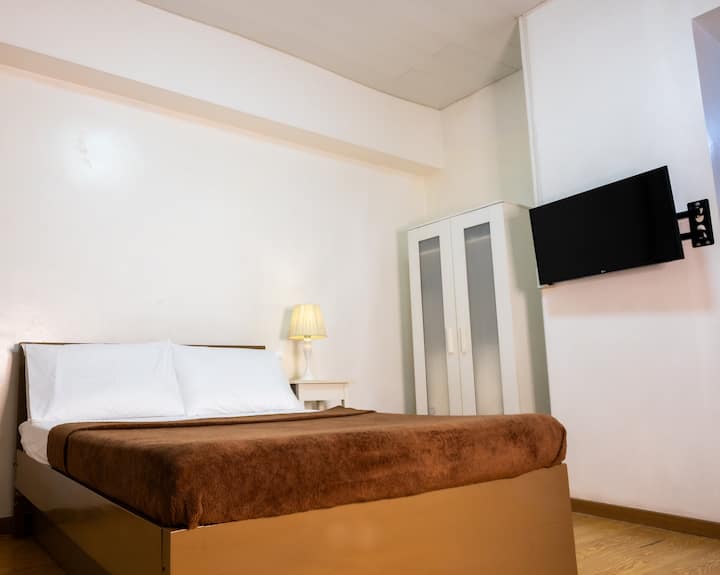 Cedar Peak Condo Ac3a W/ Kitchen Near Session Road - Baguio