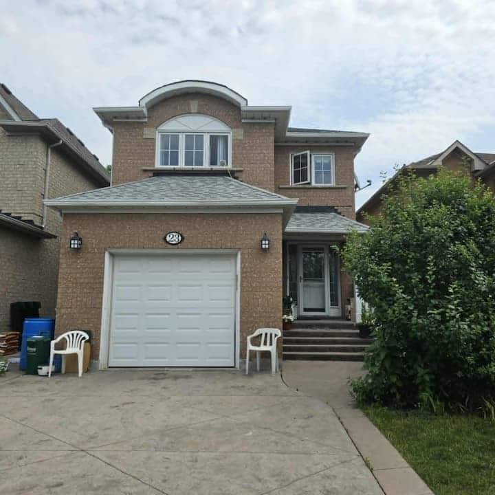 Nice Room Near Maple Highschool - Vaughan