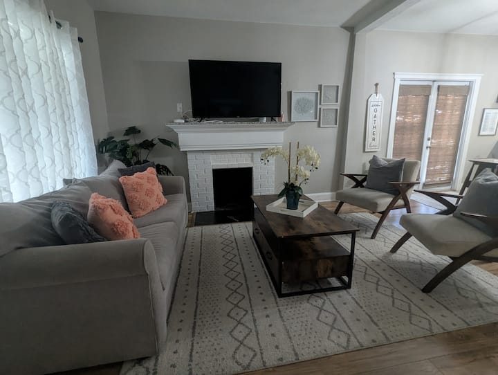 Stay In Seminole Heights Minutes From  Downtown - Tampa