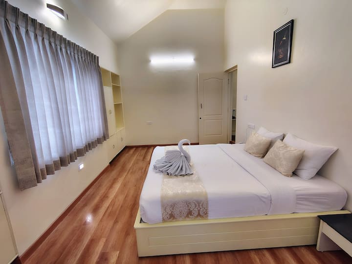 1bhk Apartment| Doddabetta Backdrop| 3km To Ooty - Ooty