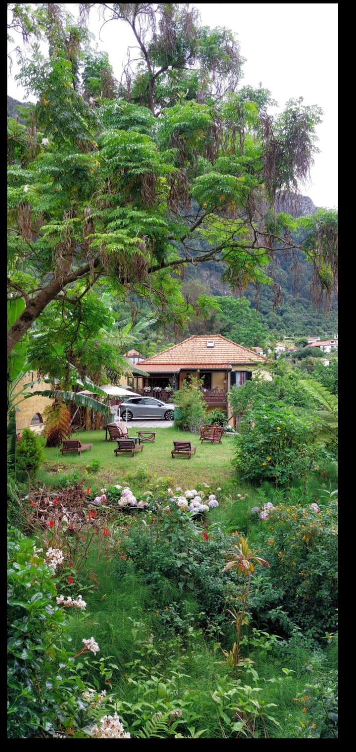 Casa Da Lagoa - Bb Or Hb Options. - Madeira