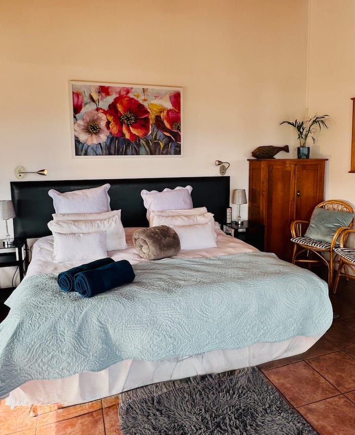 Lagoon View Luxury Room 1 - Knysna