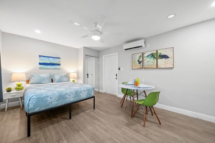 Cutest Micro-studio Kitchenette | Pool | Parking - Fort Lauderdale