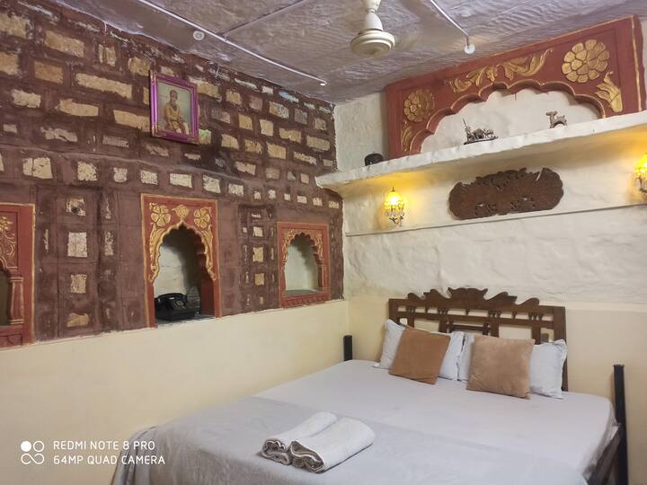 Ac Room Old Haveli Home Stay @ Blue City - Rajasthan