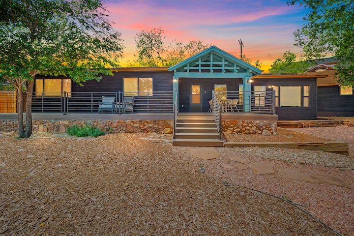 Walk Into Garden Of The Gods, 2 Bed/2 Bath Retreat - Colorado Springs, CO