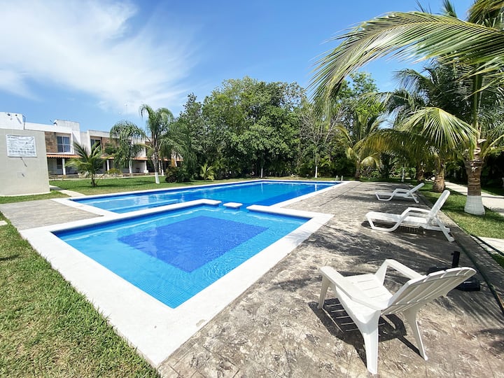 House With Pool, Garden, Parking, 24 Hour Security - Riviera Maya