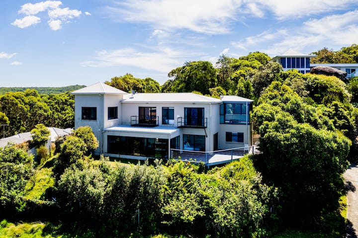 Otford Oceanfront Escape - Stanwell Park