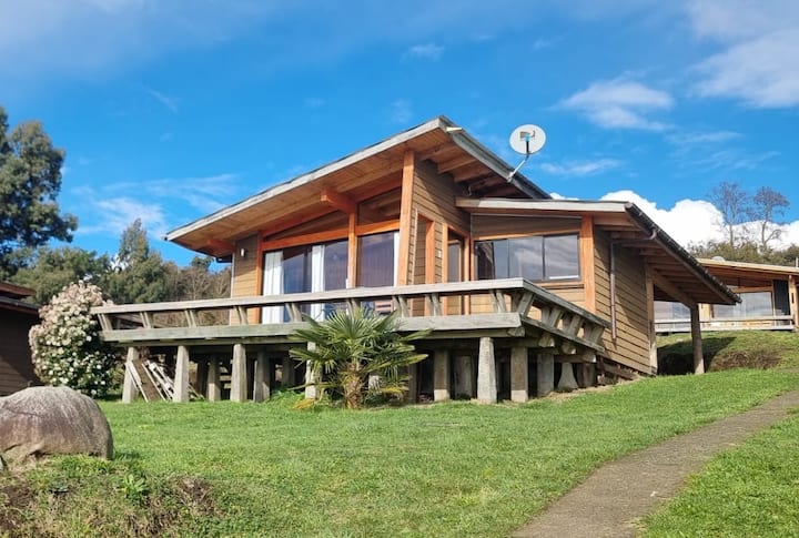 Hermosa Cabaña Frente Al Lago - Lago Ranco