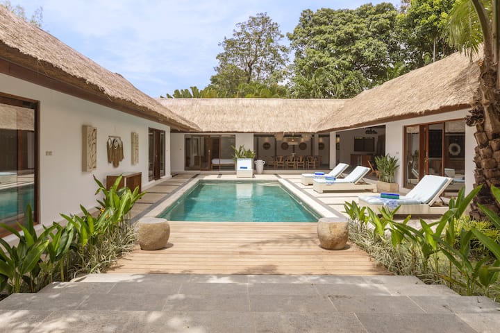 Spacious 6+1br Villa • Central • Families & Groups - Bali