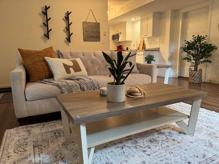 "The Evergreen Suite" 1 Bedroom, Office, Kitchen. - 메이플리지
