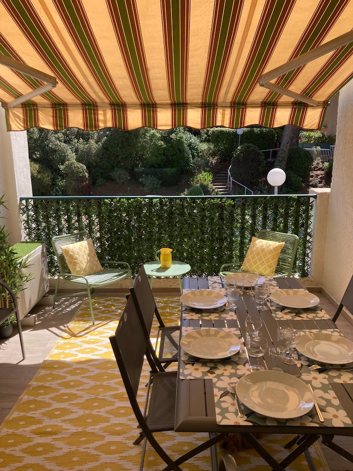 Studio 110 Grande Terrasse, Proche Mer - Le Castellet