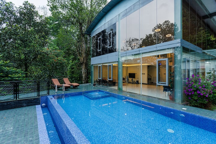 Villa Suite | Boutique Plantation Villa - Munnar