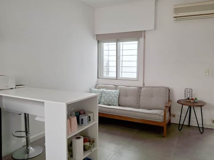 Comfortable Apartment/house Close To The Beach - Montevideo