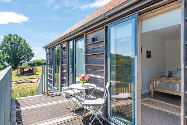 High In The Sky With An Amazing View, Nr.monmouth - Symonds Yat