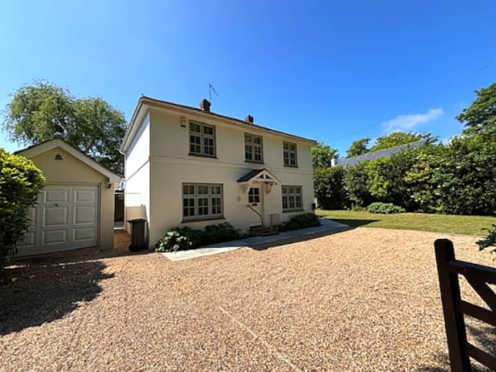 Charming 3 Bed Cottage Close To Beach And Village. - Isle of Wight