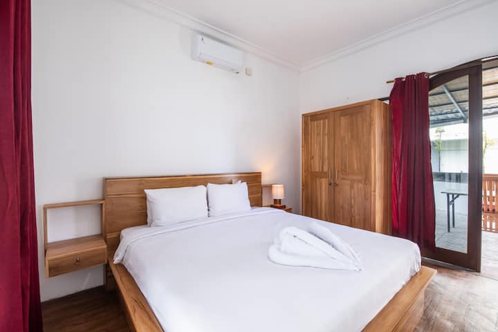 Suite (2-1)–kitchen&balcony | Serenity Twin Canggu - Bali