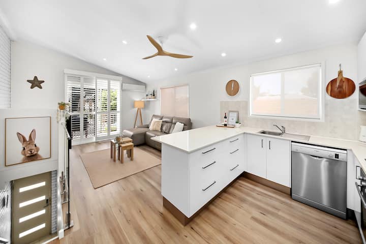 Popular Central Coastal Apartment - Maroochydore