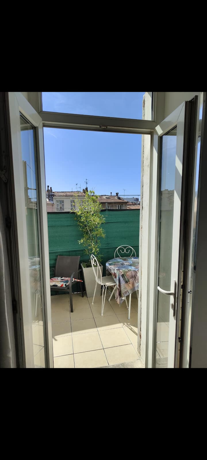 T2 Tout Confort Avec Terrasse - Marseille