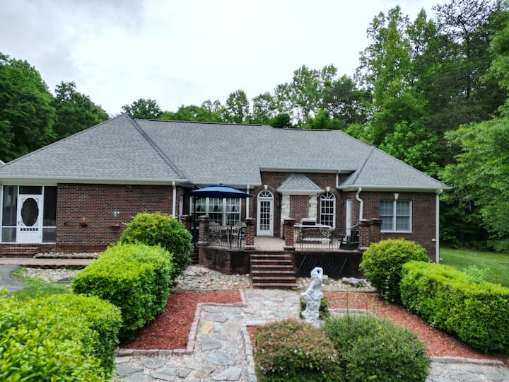 Copeland Castle - Greensboro, NC