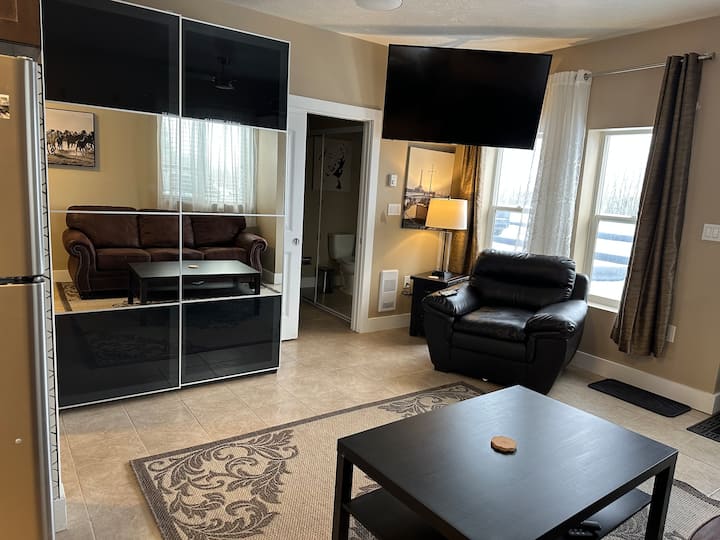 Cozy 1 Bedroom - Dawson Creek