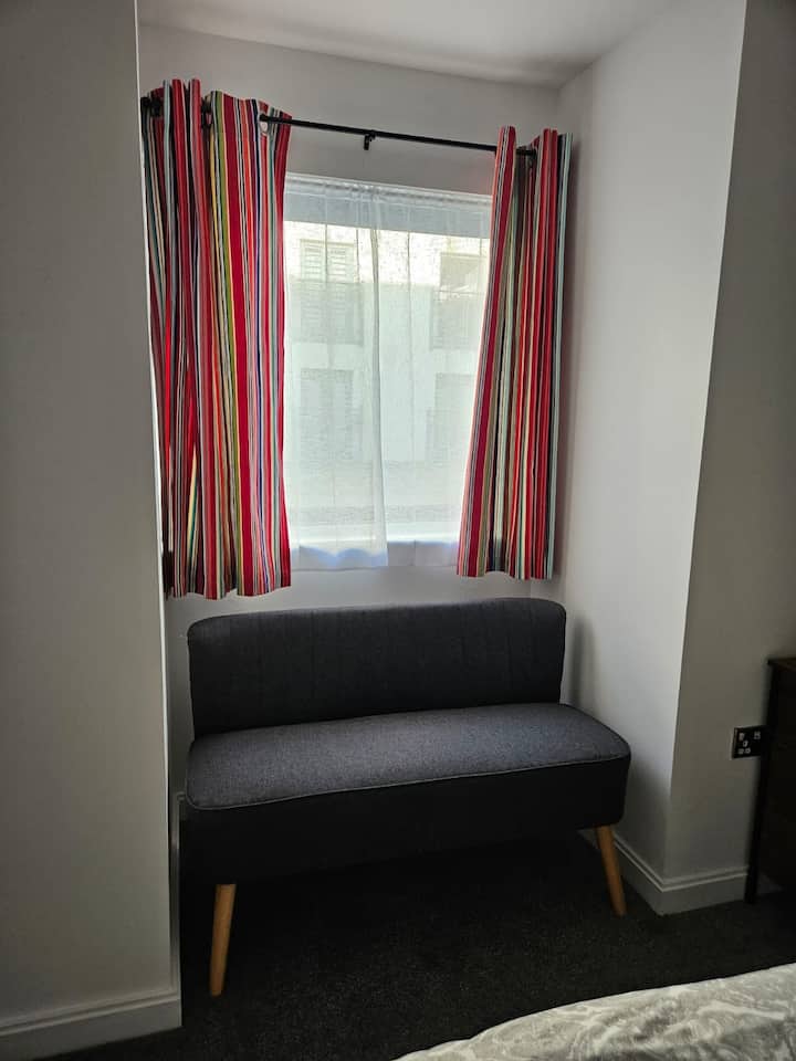 Marina Apartment Near Beach - The Mumbles