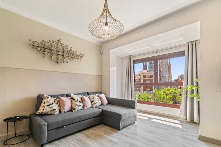 Apt Ensoleillé Vue Sagradafamilia/terrasse Commune - 