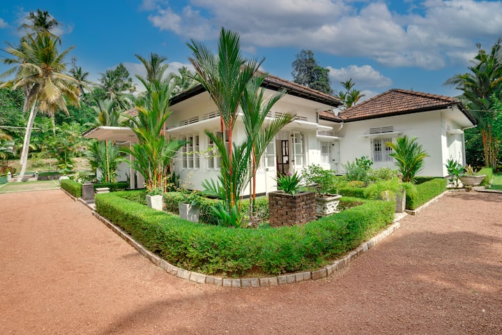 5br Entire Bungalow With Private Pool Bentota - Sri Lanka